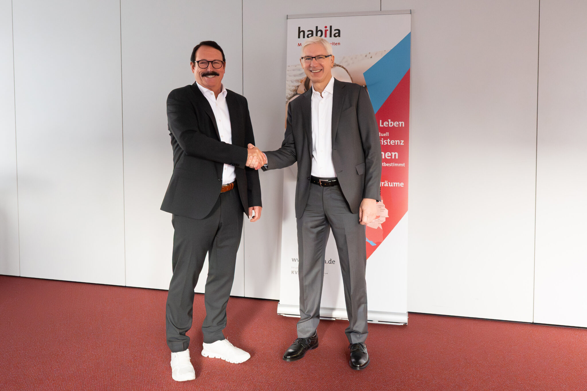 COMRAMO AG - Jetzt online anmelden!